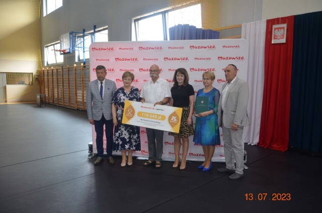 Powiat ostrowski otrzymał środki w ramach Mazowieckiego Instrumentu Wsparcia Infrastruktury ...